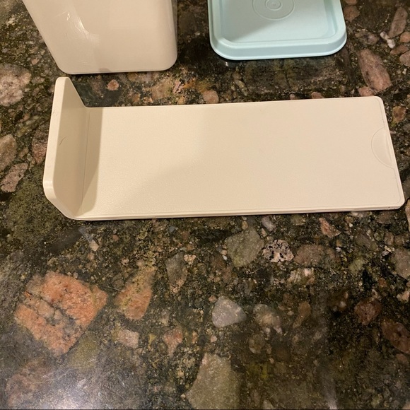 Tupperware | Kitchen | Vintage Tupperware Velveeta Cheese Keeper 696 ...